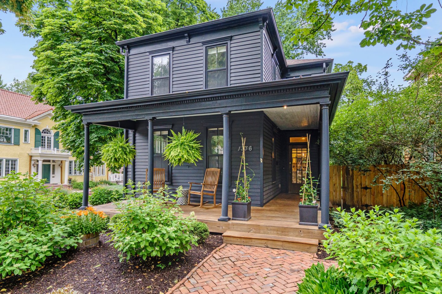 Hoosier Homes Spotlight: $400,000-$499,000 – The Art of Distinction ...